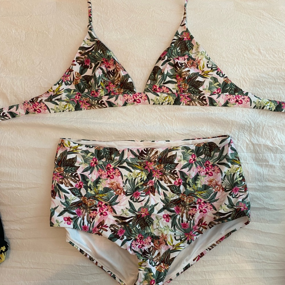 Victoria’s Secret Jungle Bikini - Gem